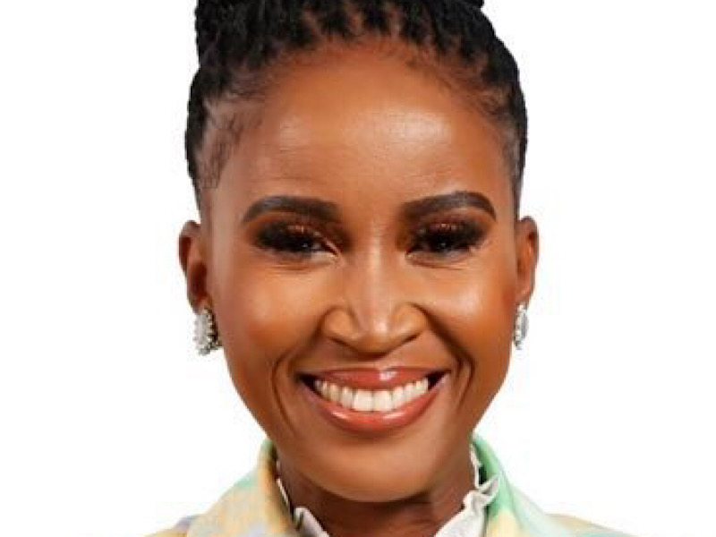 MPHO PHALATSE IS PICKING THE WRONG FIGHT - Scrolla.Africa