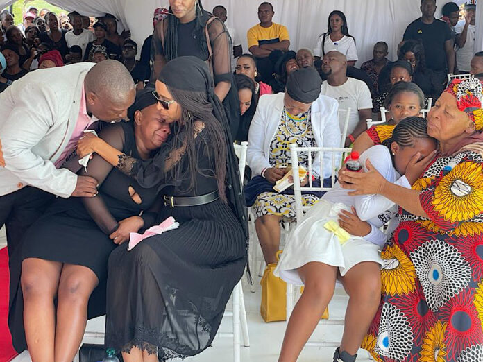 Tears and tributes as MaR5 is laid to rest - Scrolla.Africa