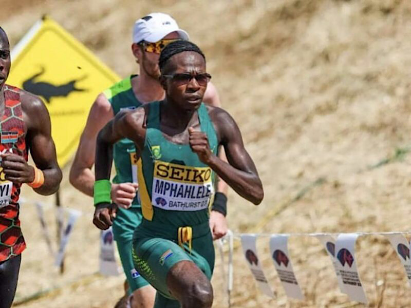 ‘Mphahlele’s bravery sets him apart’ — Former champ Fourie | Scrolla.Africa