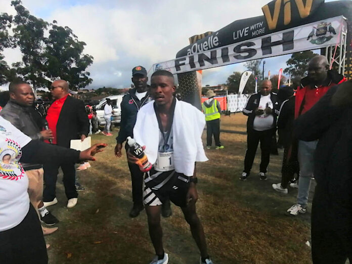 Mphakathi reigns supreme at Prince Mangosuthu marathon - Scrolla.Africa