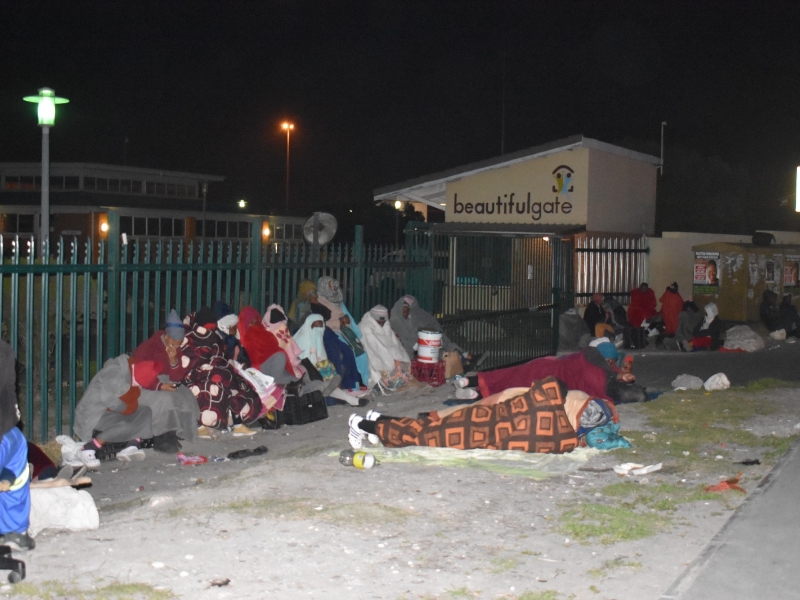 Cape Town Residents Risk Their Lives For Sassa Grants Scrollaafrica