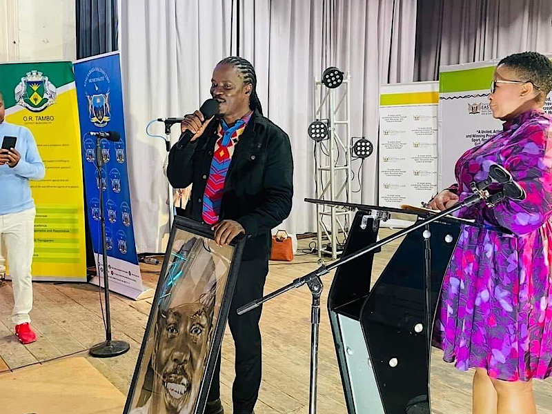 A hero's welcome for Mcinga! - Scrolla.Africa