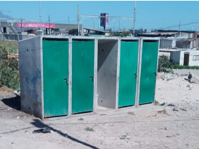 In Khayelitsha, even toilets need protection - Scrolla.Africa
