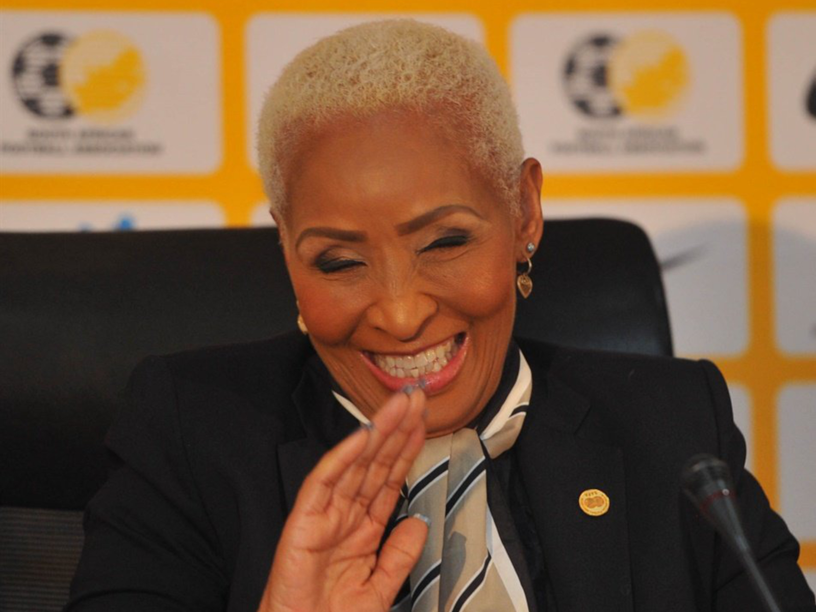 Ria Ledwaba takes the fight to Safa | Scrolla.Africa