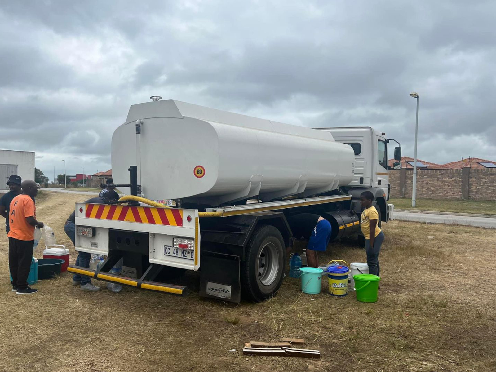 ‘We have had no water for two years’ – Kwanobuhle residents - Scrolla ...