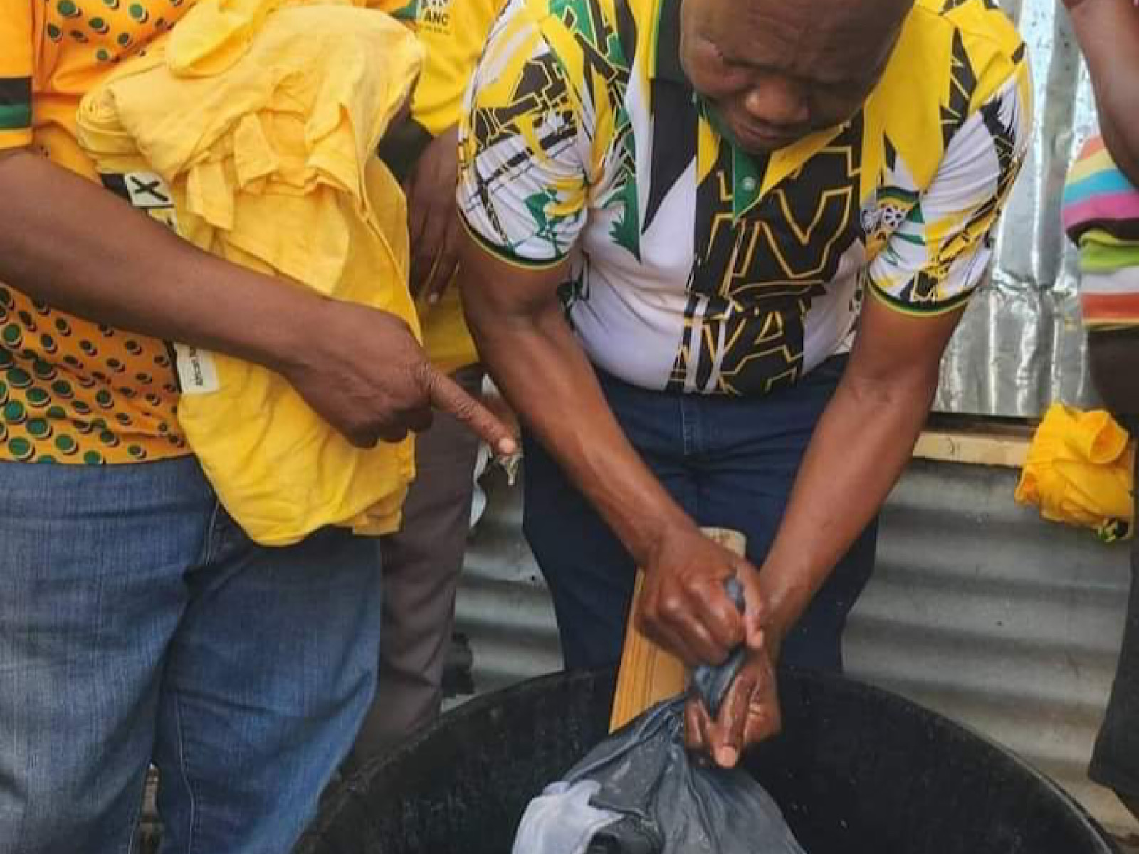 EFF blocked ANC members from canvassing in Juju Valley - Scrolla.Africa