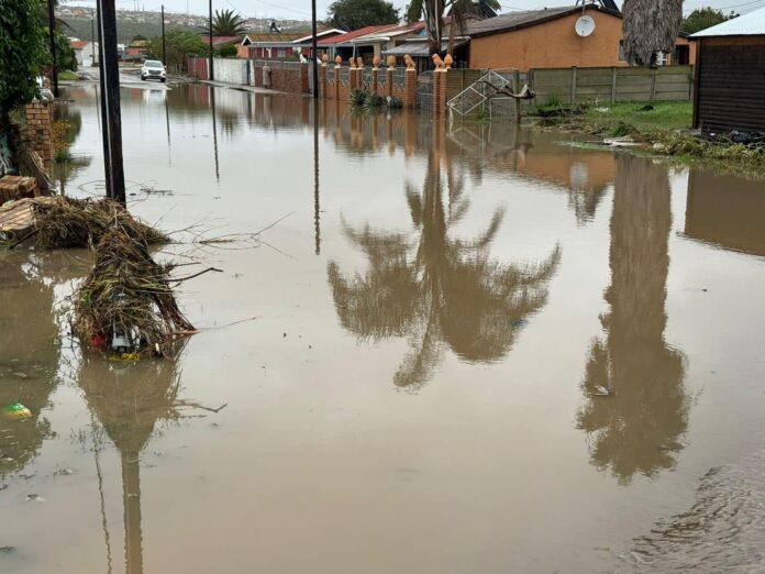 Possible dam collapse forces emergency evacuation - Scrolla.Africa