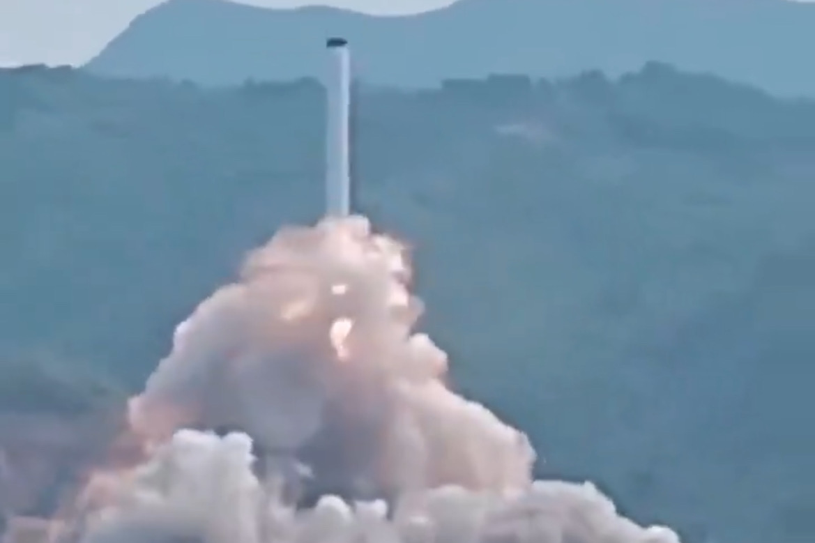 World news bites: Chinese rocket crashes | Scrolla.Africa