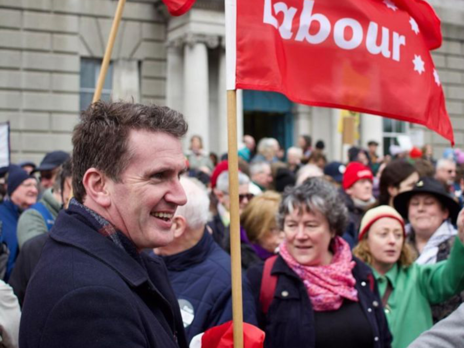 World news bites: Labour wins landslide victory in UK election ...