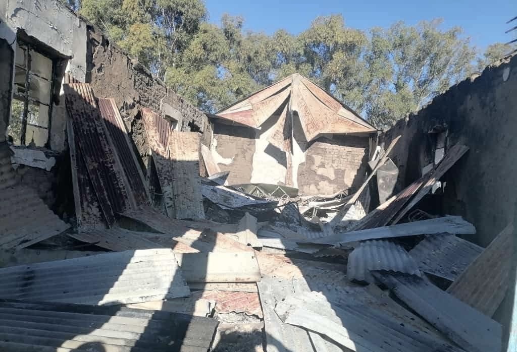 Kids face long ride after fire destroys their school - Scrolla.Africa