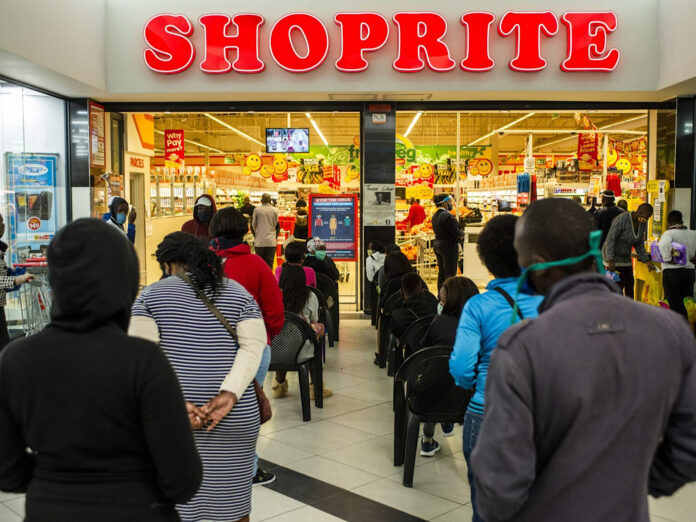 Cops nab cashiers who stole from social grant recipients - Scrolla.Africa