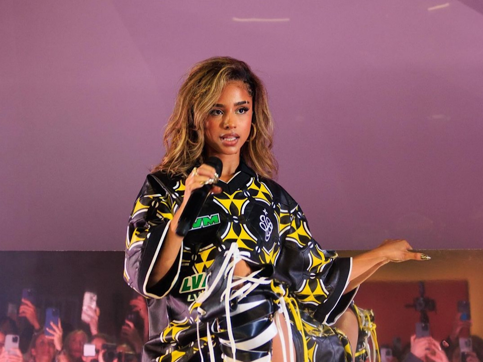 Date set for Chris Brown show at FNB Stadium - Scrolla.Africa