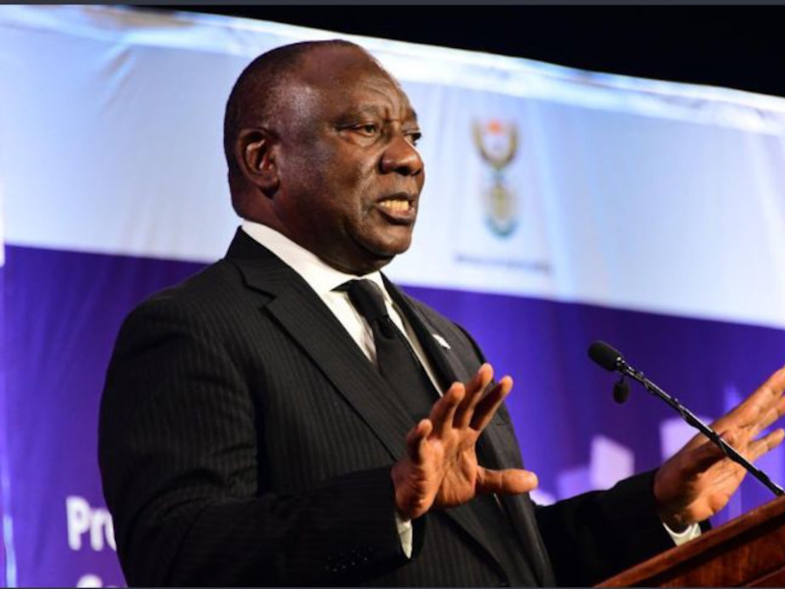 Ramaphosa sidesteps ‘Phala Phala’ scandal - Scrolla.Africa
