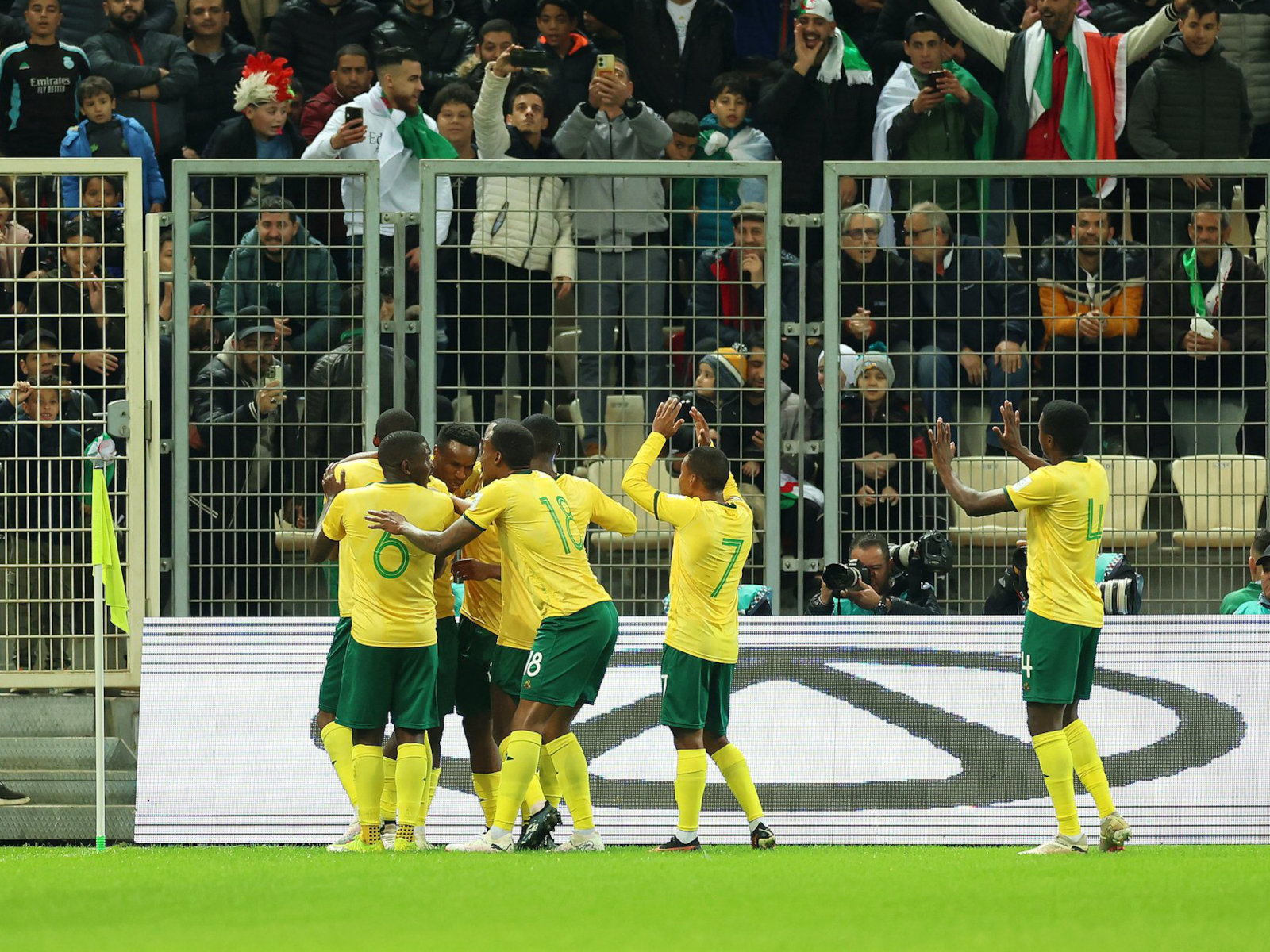 Broos blames Bafana draw on Zwane injury | Scrolla.Africa