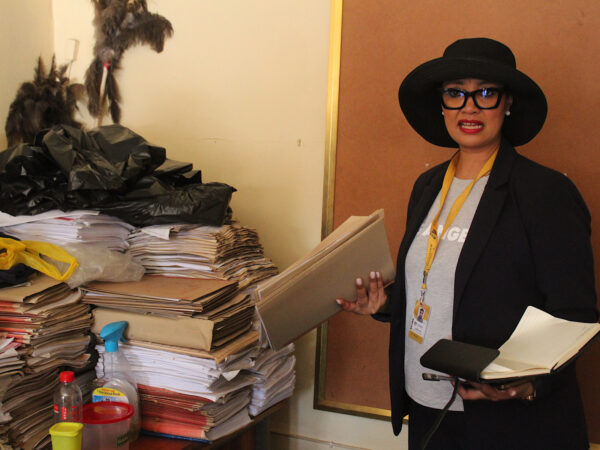 ‘Shut down this cop shop – it has collapsed’ - Scrolla.Africa