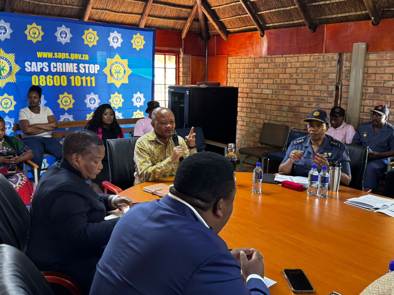 Court orders police to feed Stilfontein zama zamas - Scrolla.Africa