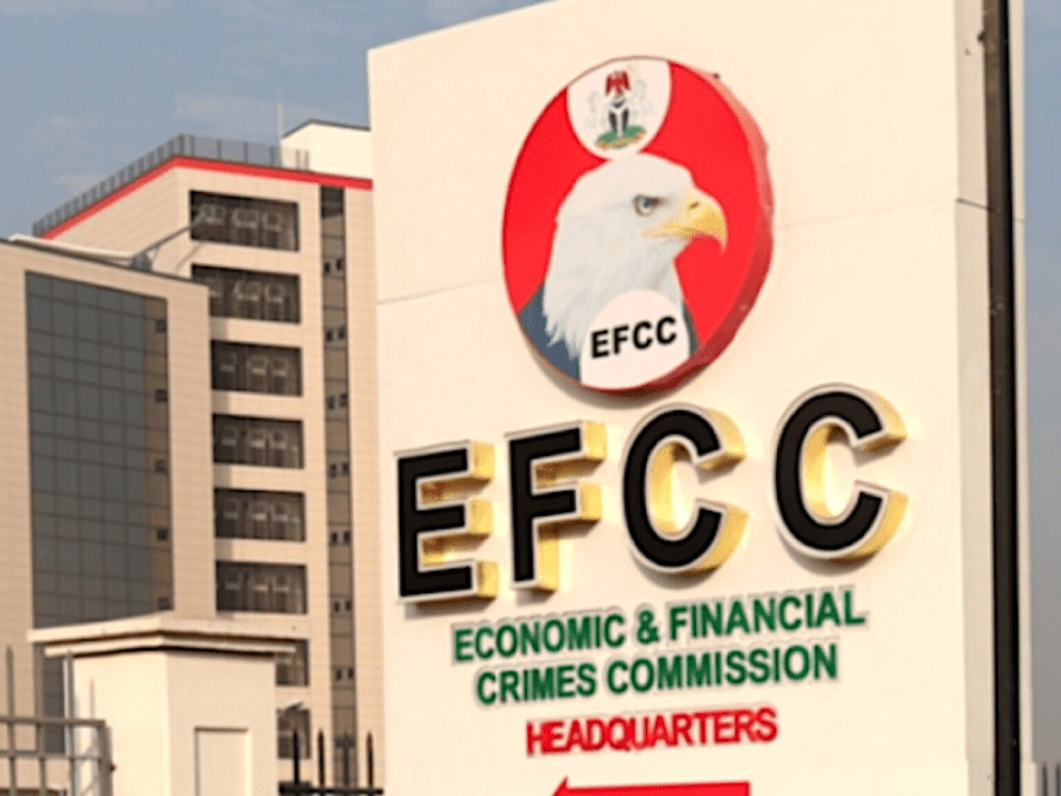 EFCC dismisses 27 officers for fraud, misconduct - Scrolla.Africa