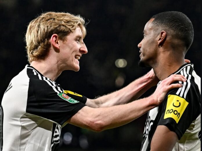 Isak and Gordon conquer North London again! | Scrolla.Africa