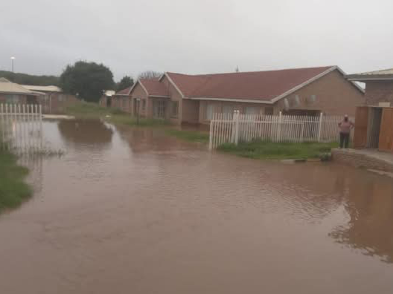 Flooded Limpopo hospital forced to evacuate patients - Scrolla.Africa