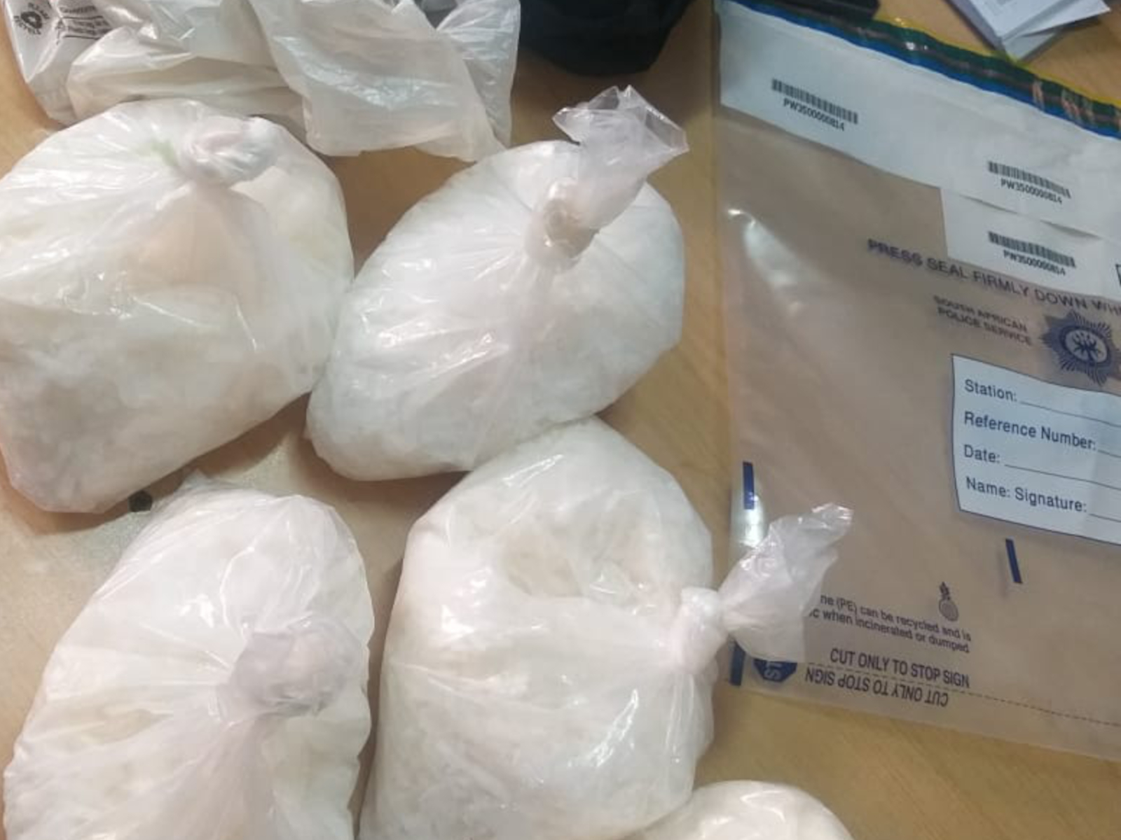High-speed chase leads to R1.5-million drug bust - Scrolla.Africa