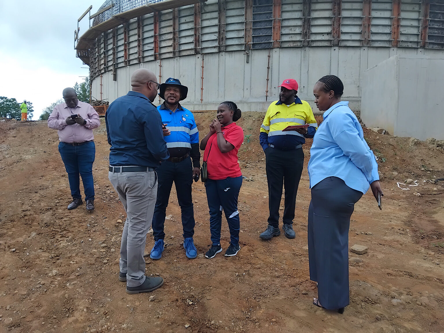 Newcastle fights to save steel giant from closure - Scrolla.Africa