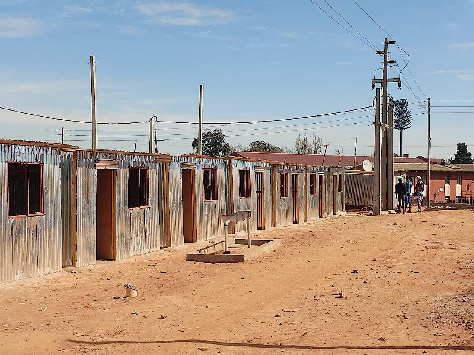 City Power powers up Jozi shacks | Scrolla.Africa