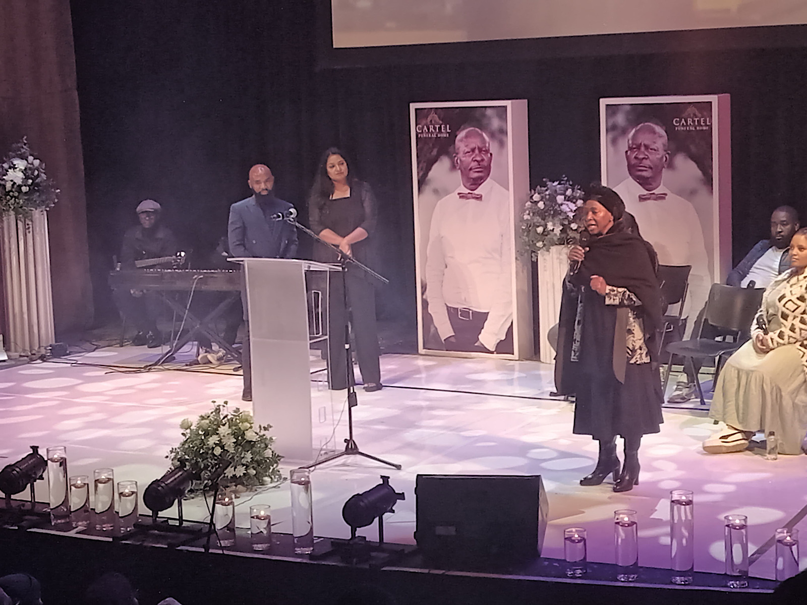 Don Mlangeni-Nawa remembered as mentor, legend and friend - Scrolla.Africa