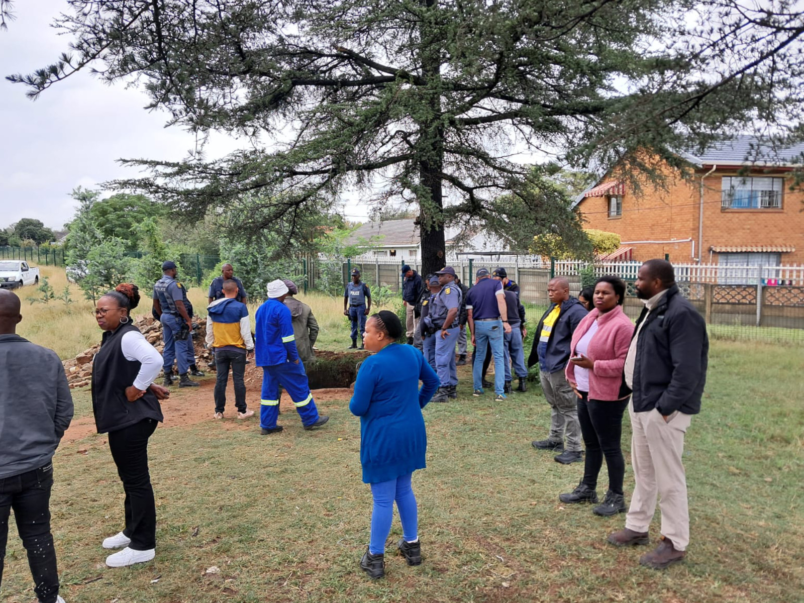Zama zamas dig up Nigel Game Park for illegal mine - Scrolla.Africa