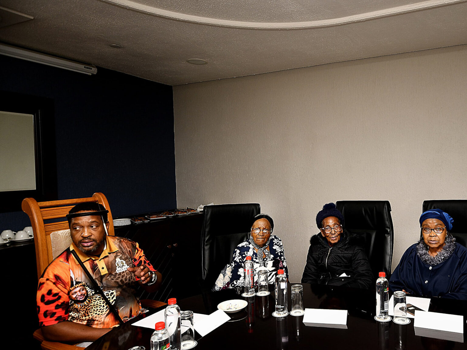 Zulu throne rivals united in song at court showdown - Scrolla.Africa