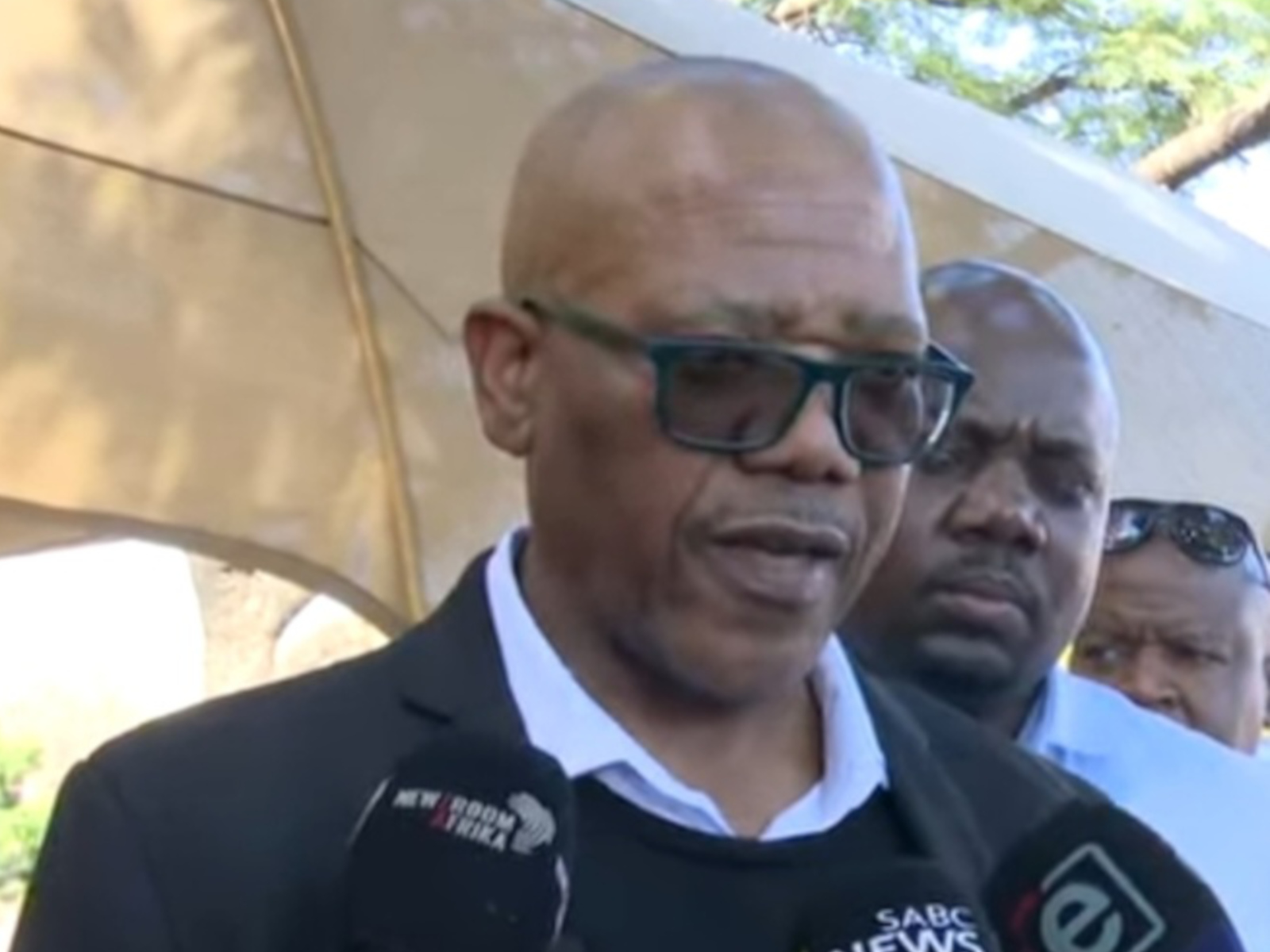 Two Gauteng officers arrested for kidnapping and extortion - Scrolla.Africa