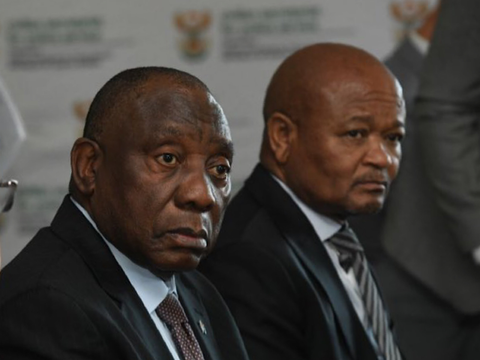 Ramaphosa torn between crime-fighting cop and scandal-hit minister Mchunu - Scrolla.Africa