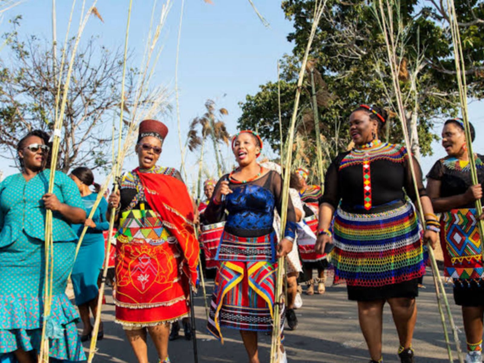 Zulu King postpones women’s ceremony to mourn royal deaths - Scrolla.Africa