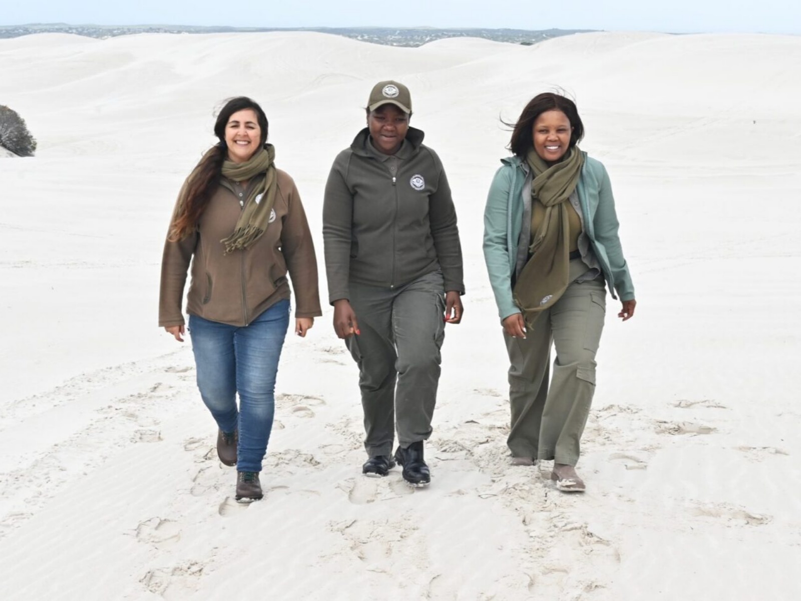 Cape Town's female conservation champions - Scrolla.Africa