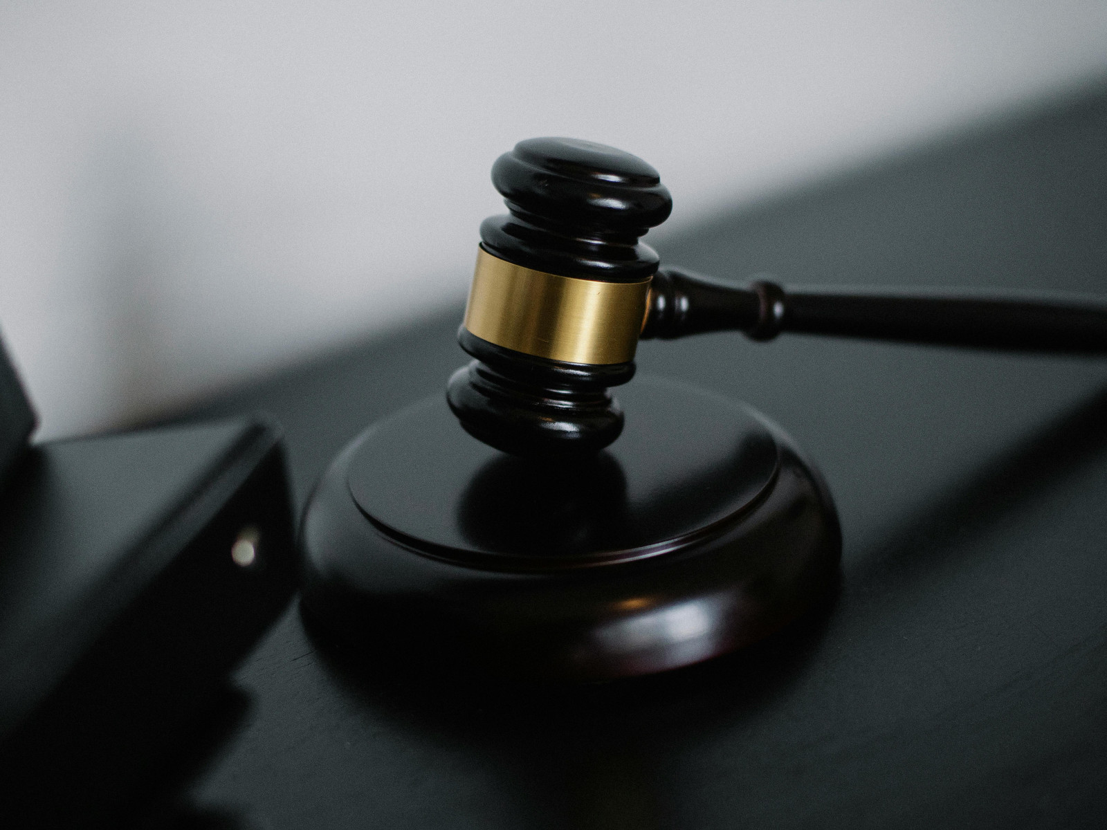 Man gets five years jail for fake bomb threat to skip work | Scrolla.Africa