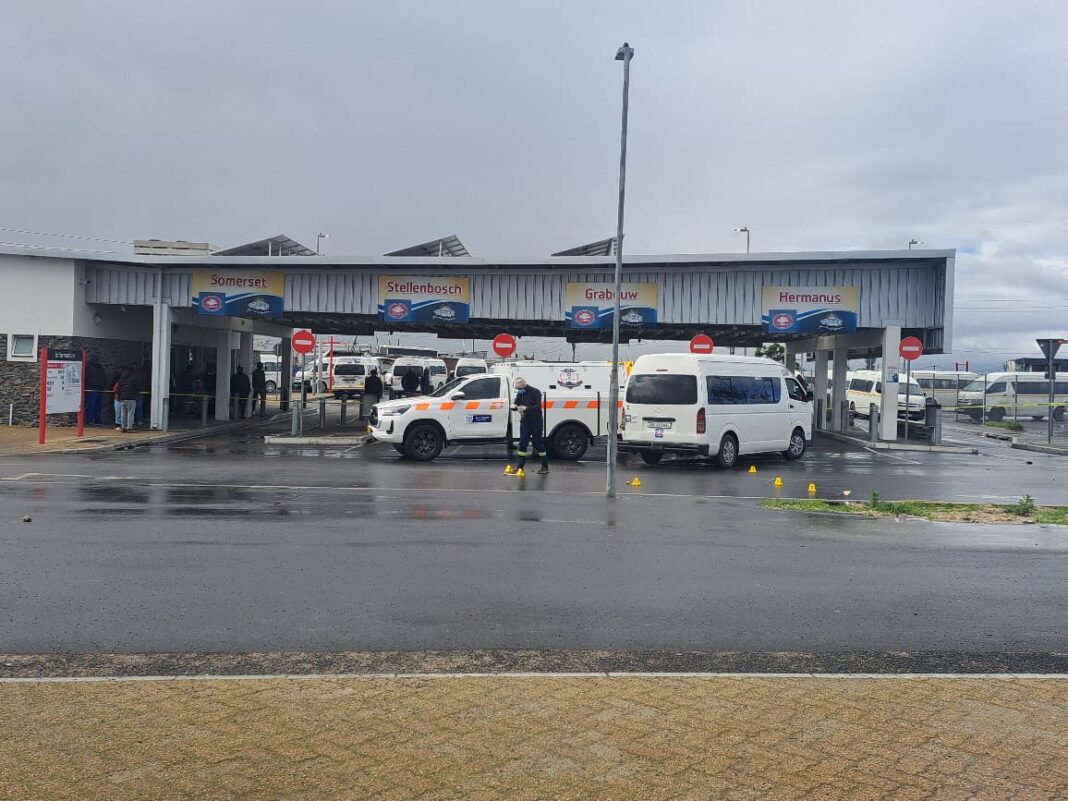 A taxi driver has been murdered in Khayelitsha taxi rank - Scrolla.Africa