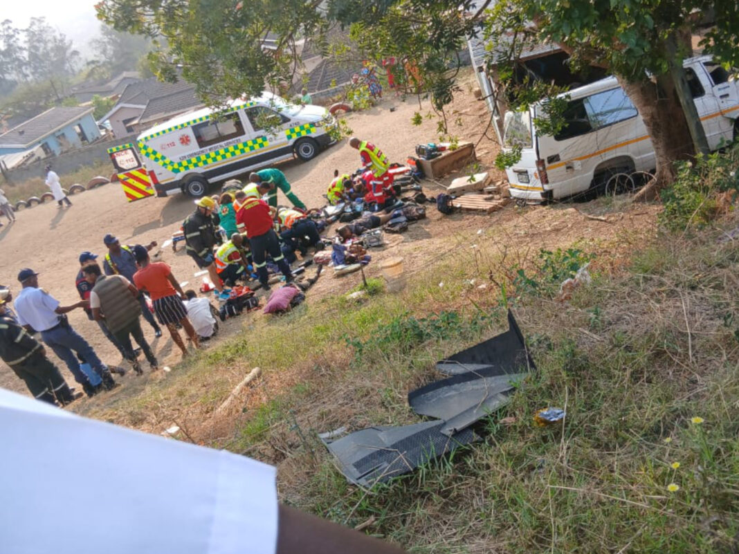 KZN news bites: Five children killed when taxi crashes into their ...