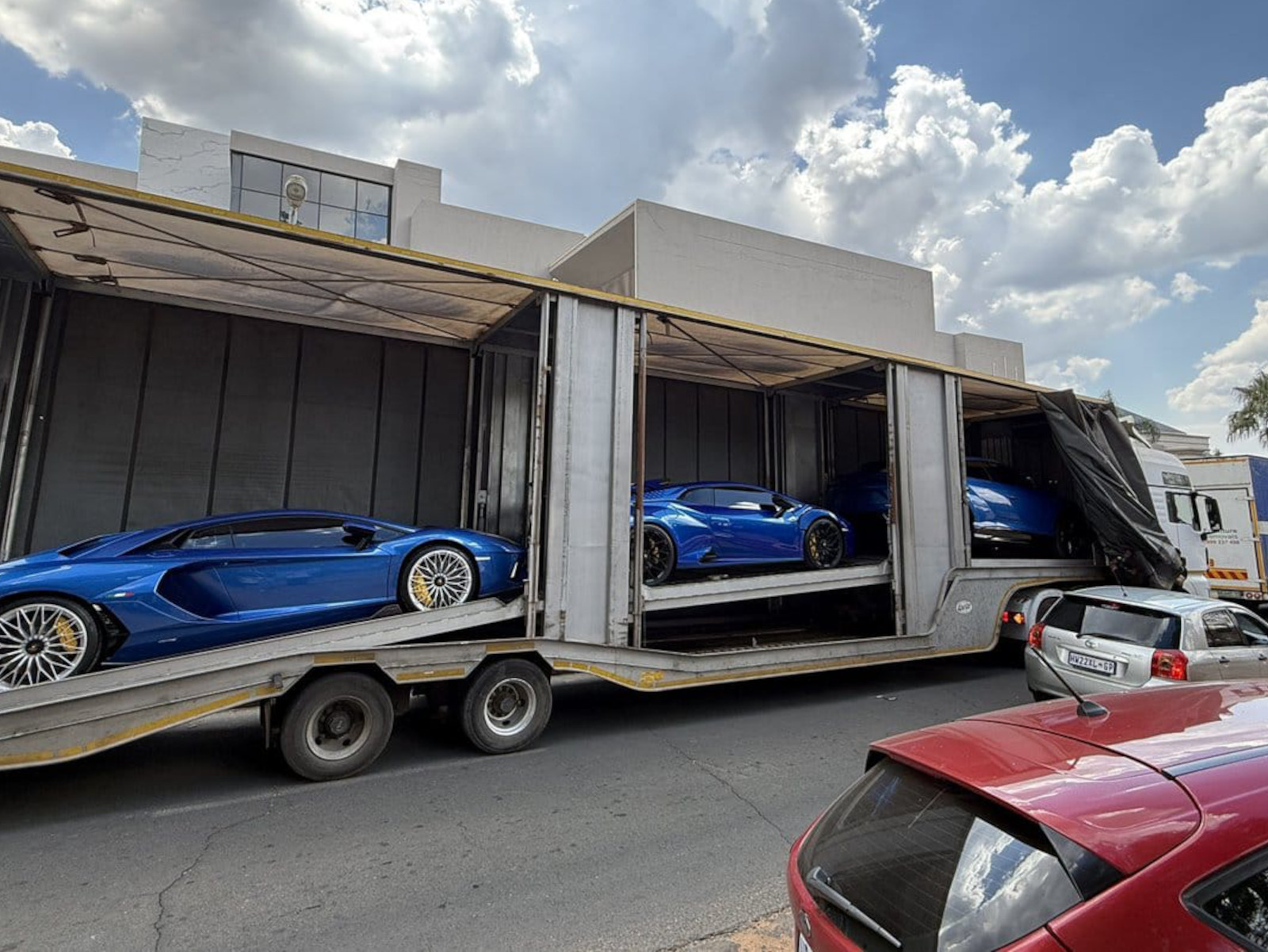 Businessman’s Sandton mansion raided in R2 billion hospital scandal ...