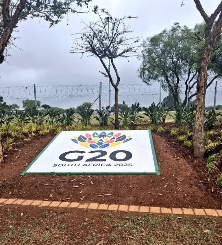 G20 signs and traffic lights vandalised in suspected sabotage - Scrolla ...