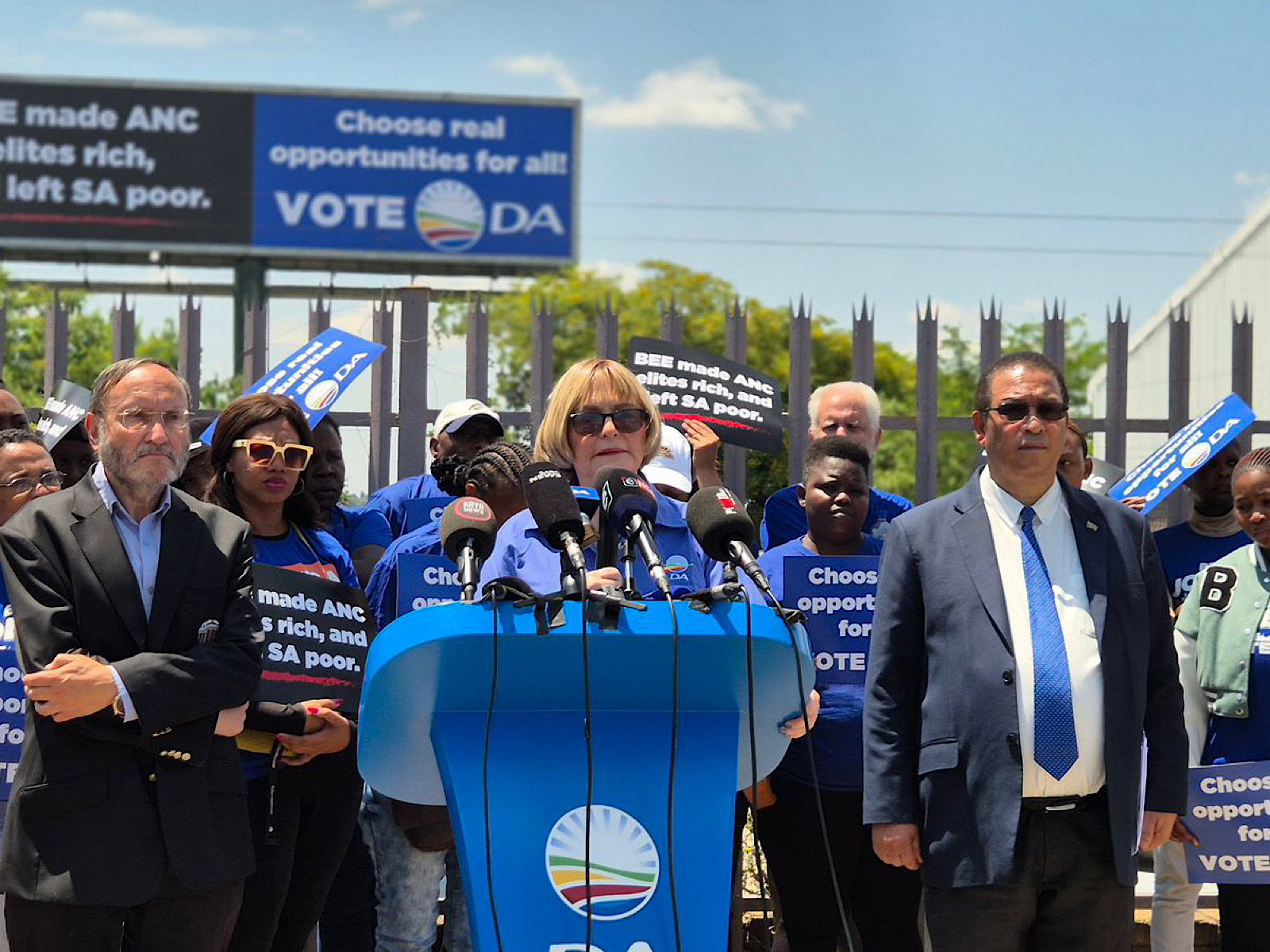 REAL POLITICS: Why the DA must fight for Mthatha - Scrolla.Africa