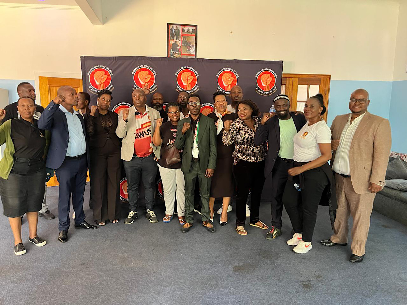 Union breaks from politicians to fight for poor workers - Scrolla.Africa