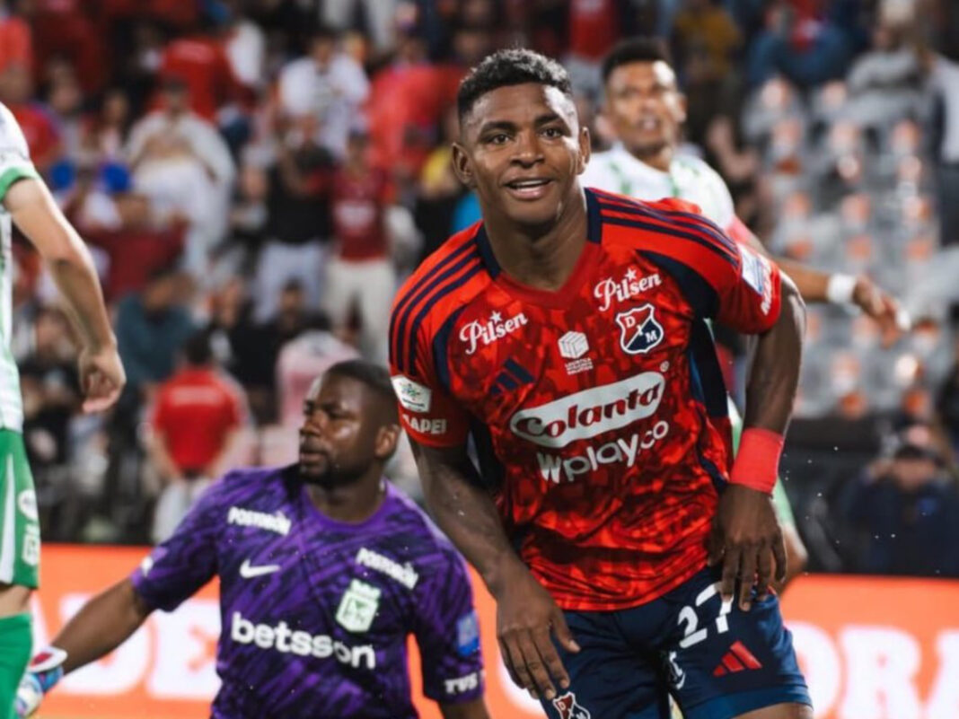 Sundowns sign Colombian striker Brayan Leon for R58 million - Scrolla ...