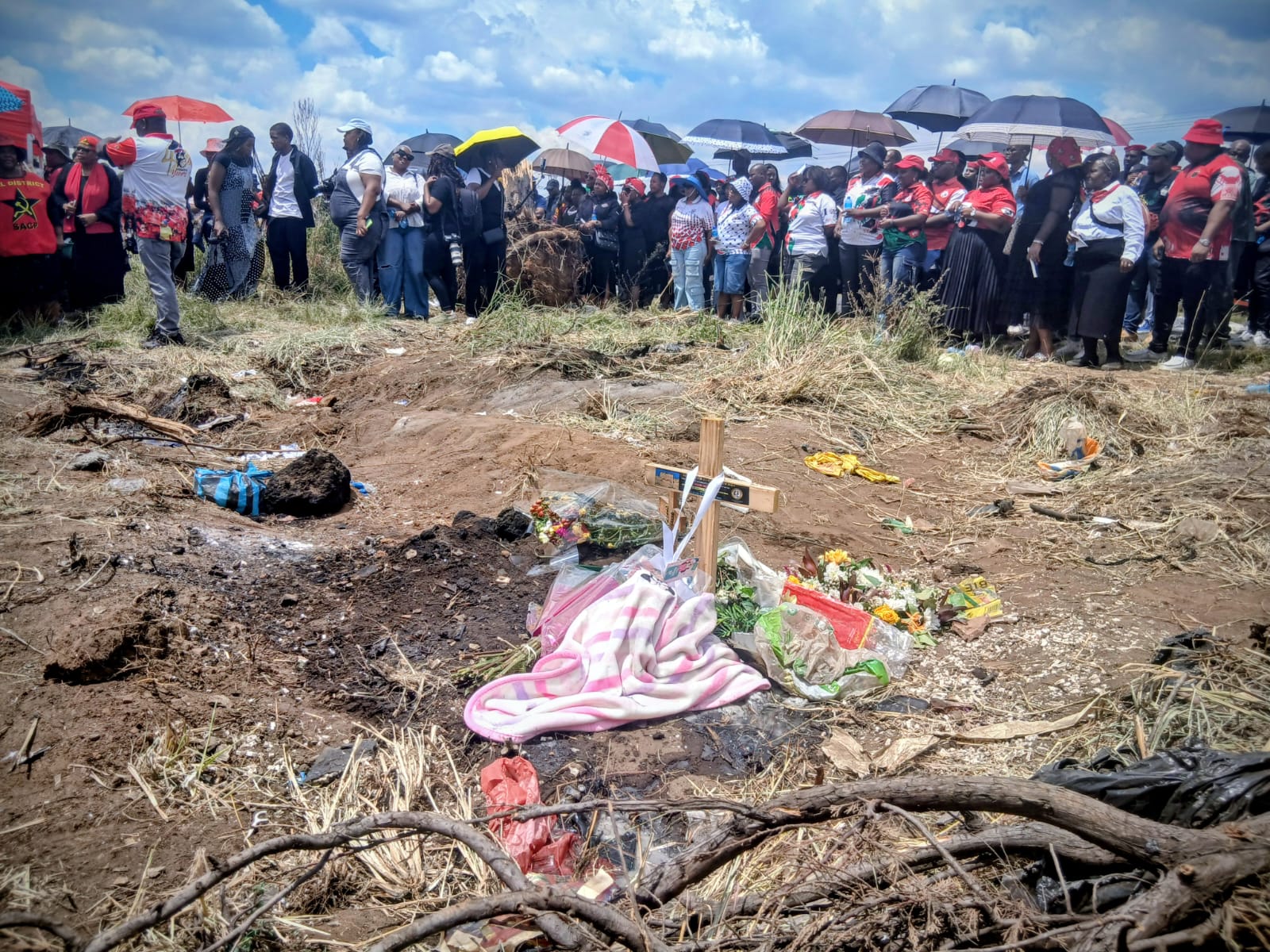 Vaal mourns young lives lost in horror school taxi crash - Scrolla.Africa
