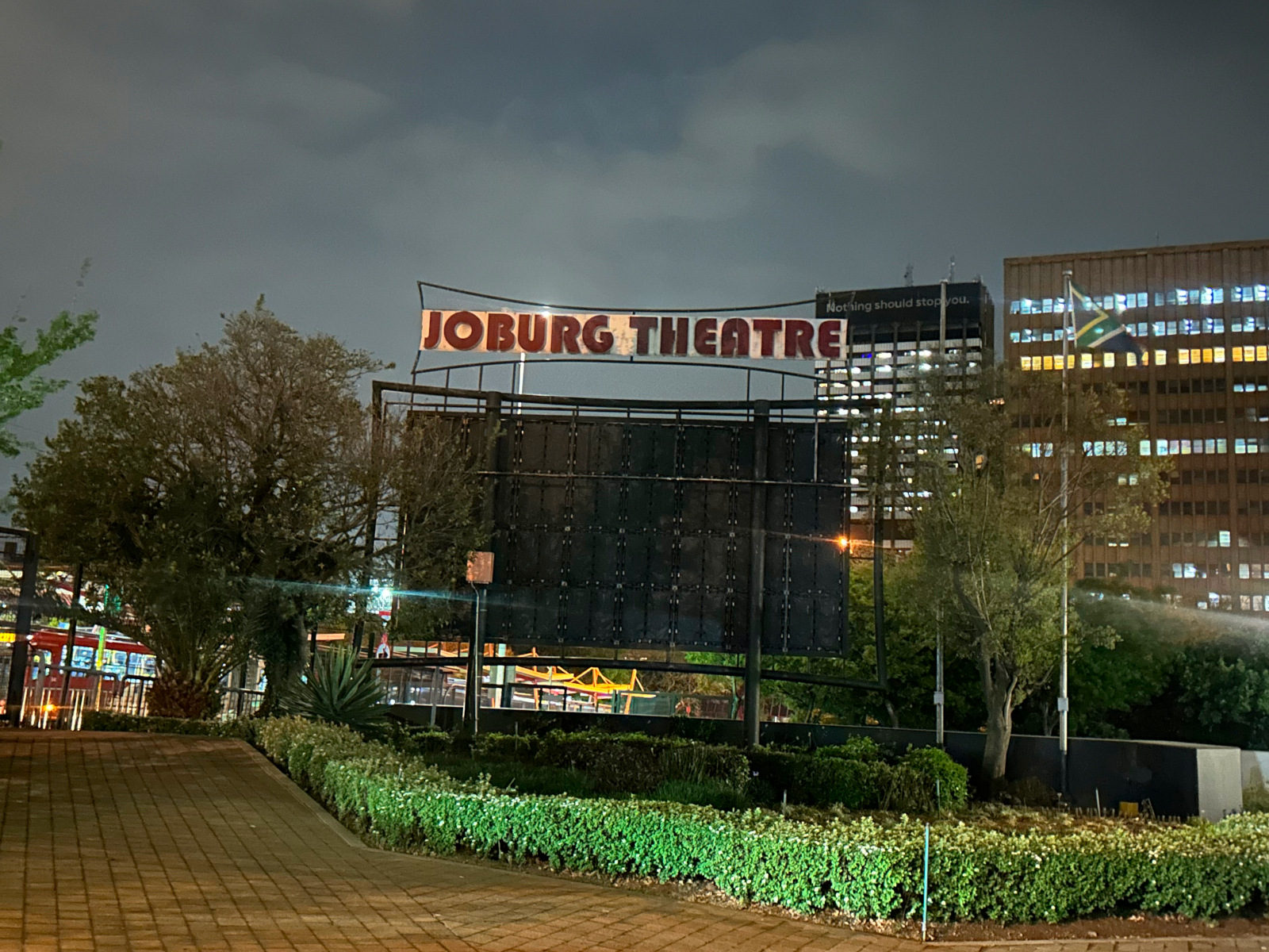 Classical ballet meets African storytelling in Joburg theatre's new ...