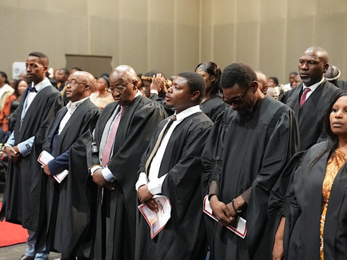 KZN news bites: 47 traditional leaders graduate from UKZN - Scrolla.Africa