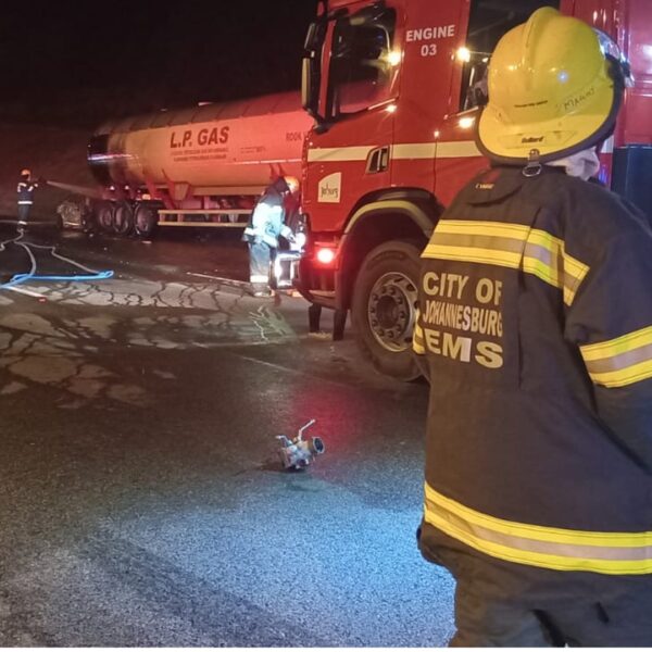 N12 highway shut after deadly gas tanker fire - Scrolla.Africa